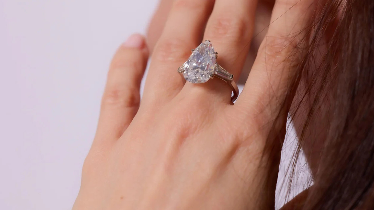 What Exactly is a Carat? – Jack Weir & Sons